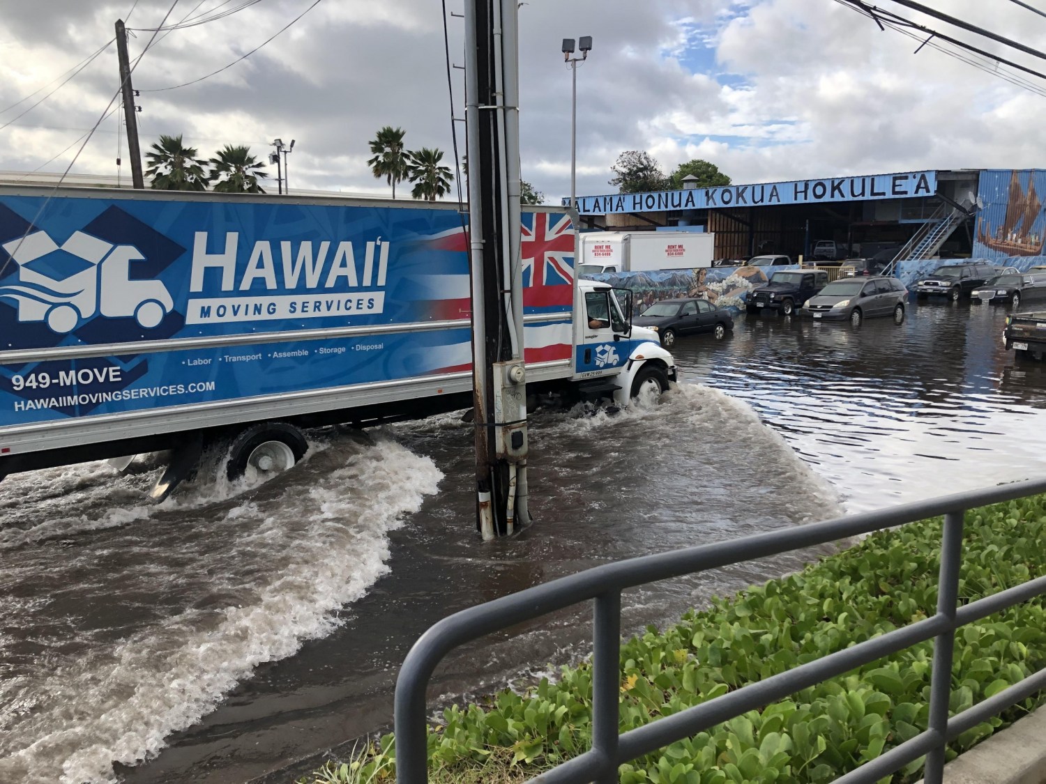 For Honolulu, Rising Seas Deliver Flood Risks Three Ways - Circle of Blue
