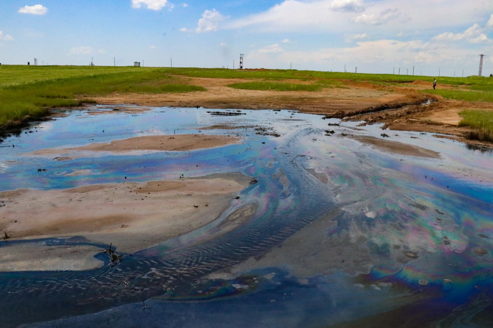 In Northeastern Syria, Pollution And Conflict Prevent Thousands From ...